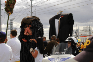 The Parade of Giants – The Rolling Giant Archive